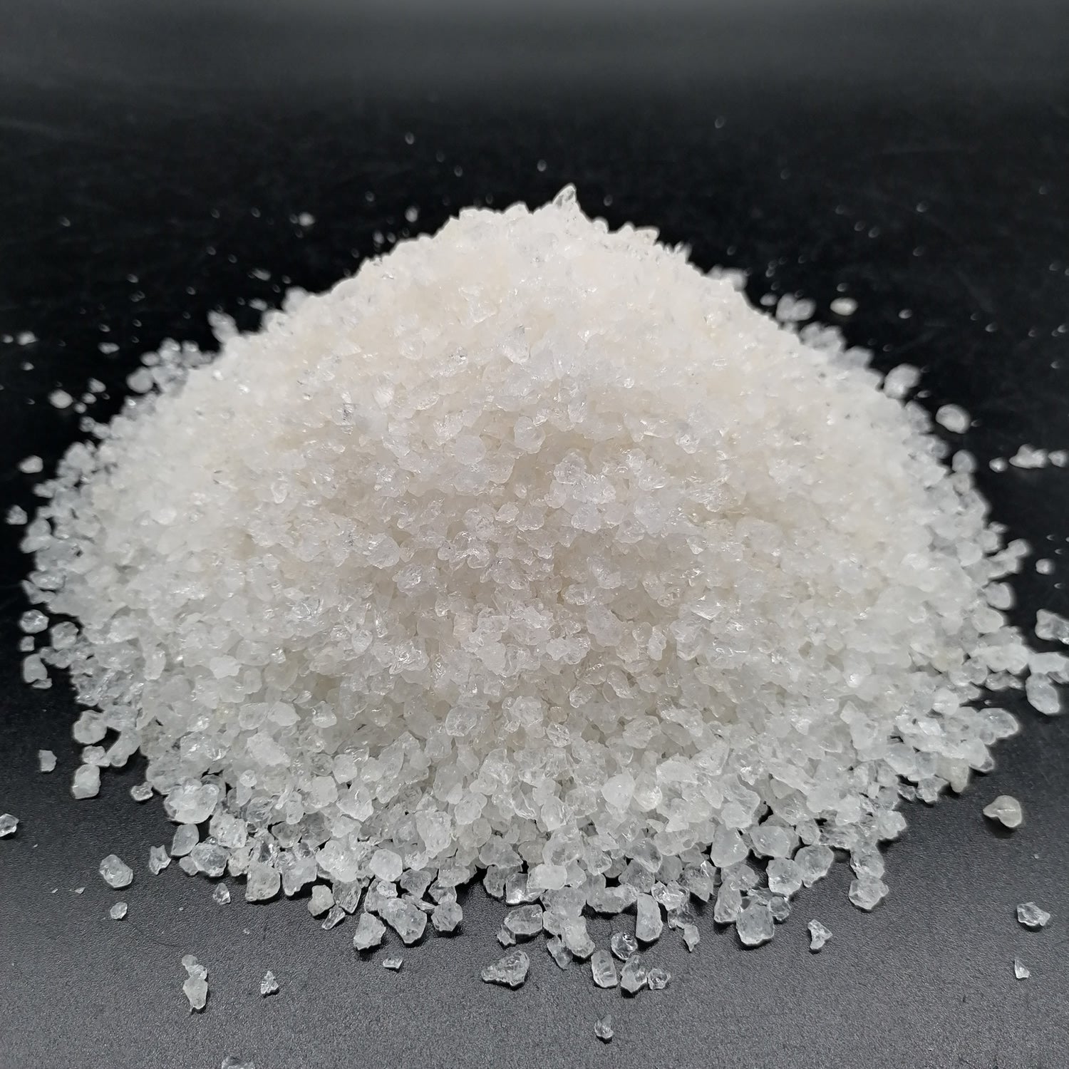 Soil Vigor Potassium water storage crystal – 40 lb Bulk Case – Moist SAP